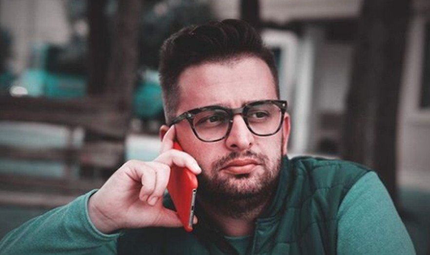 Nga "Portokallia" tek Teatri i Kukullave, Erion Isai tregon sa e ka rrogën