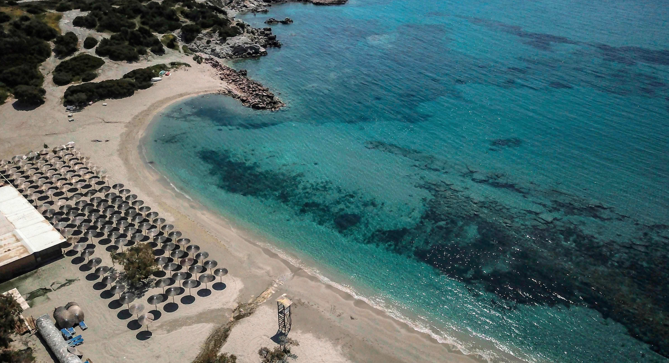 Ndryshe nga vendet e tjera, Greqia bëhet gati për sezonin turistik