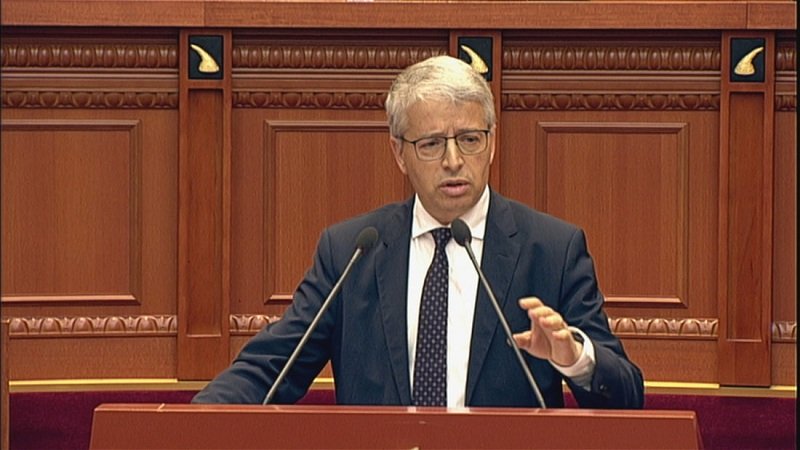 'Shkrin' Sandër Lleshi: Qytetarët janë të sigurt në Shqipëri!