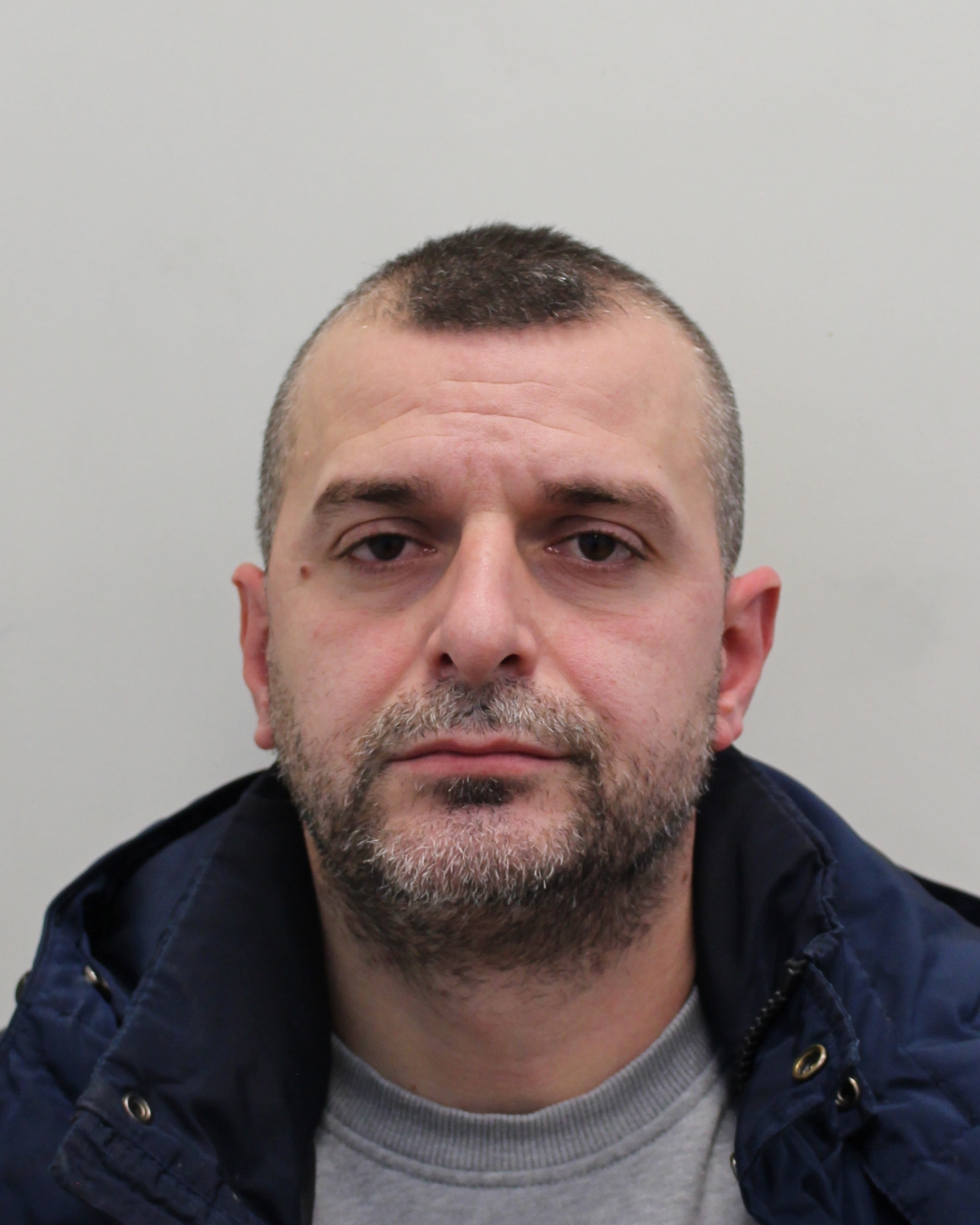 Fitoi 4 milionë paund në tre muaj, e pëson keq shqiptari në Angli