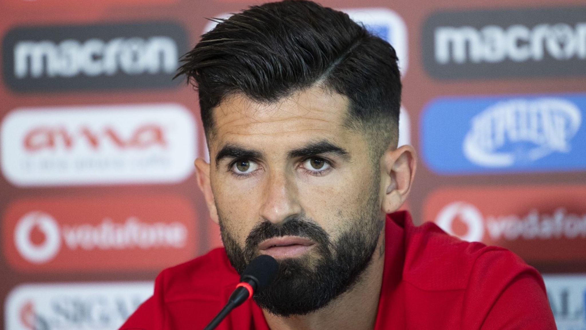 I dhuroi golin Izraelit, flet Elseid Hysaj: Nga dēshira për të dhënë më ...