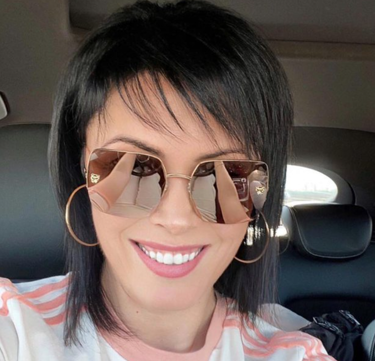 Punonte tek posta ADEX/ Kjo është agjentja që vodhi 3 milionë euro (skema)