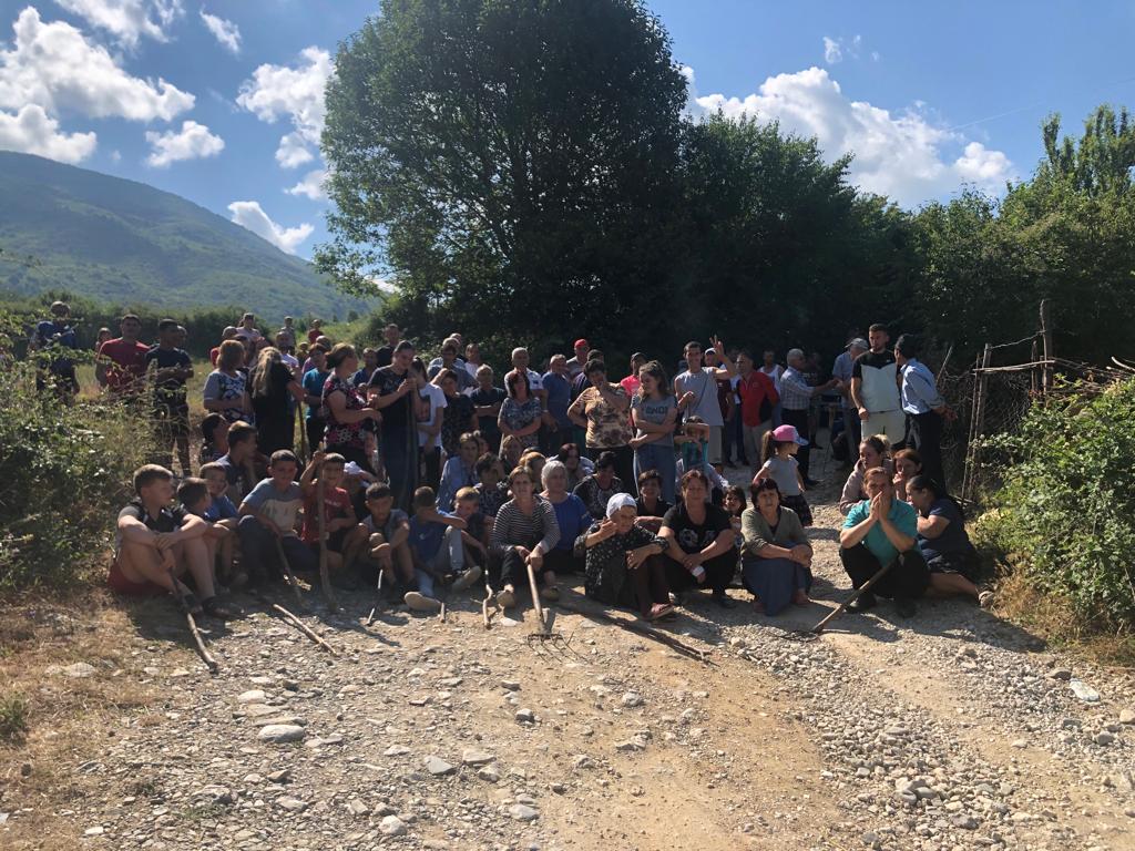 Banorët e Maqellarës në protestë për të mbrojtur burimet ujore të ...
