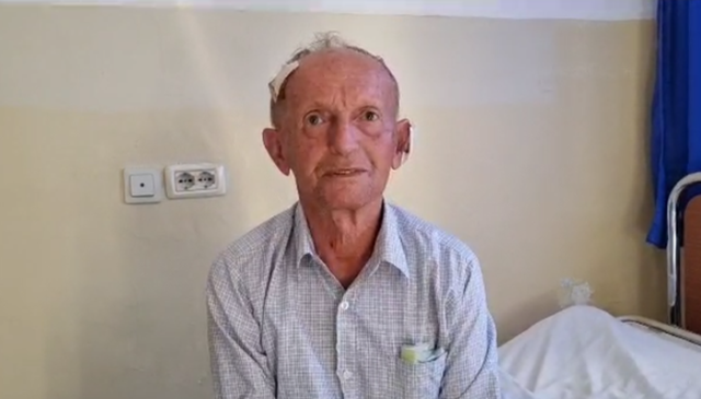 Konflikt për gurore, Besnik Muça dhunon kryeplakun e fshatit Kerr të Klosit